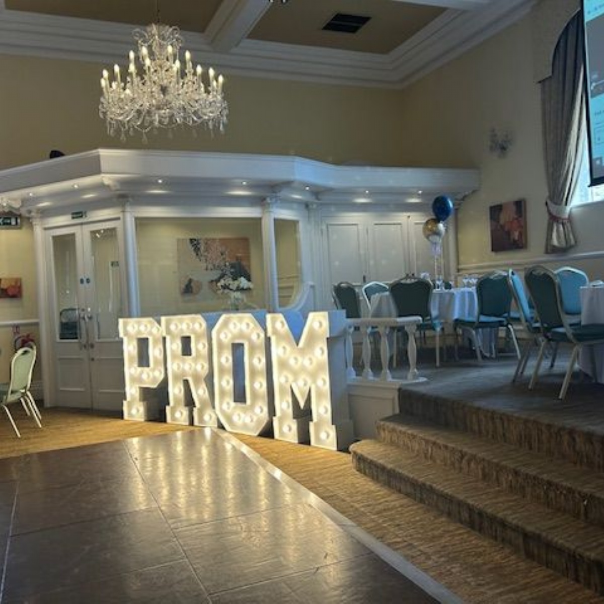 The Crossley Heath School - Year 11 Prom